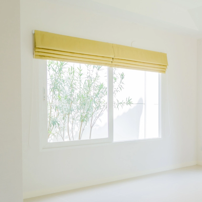 Római roló – RKSZ Árnyékolás és Lakástextil